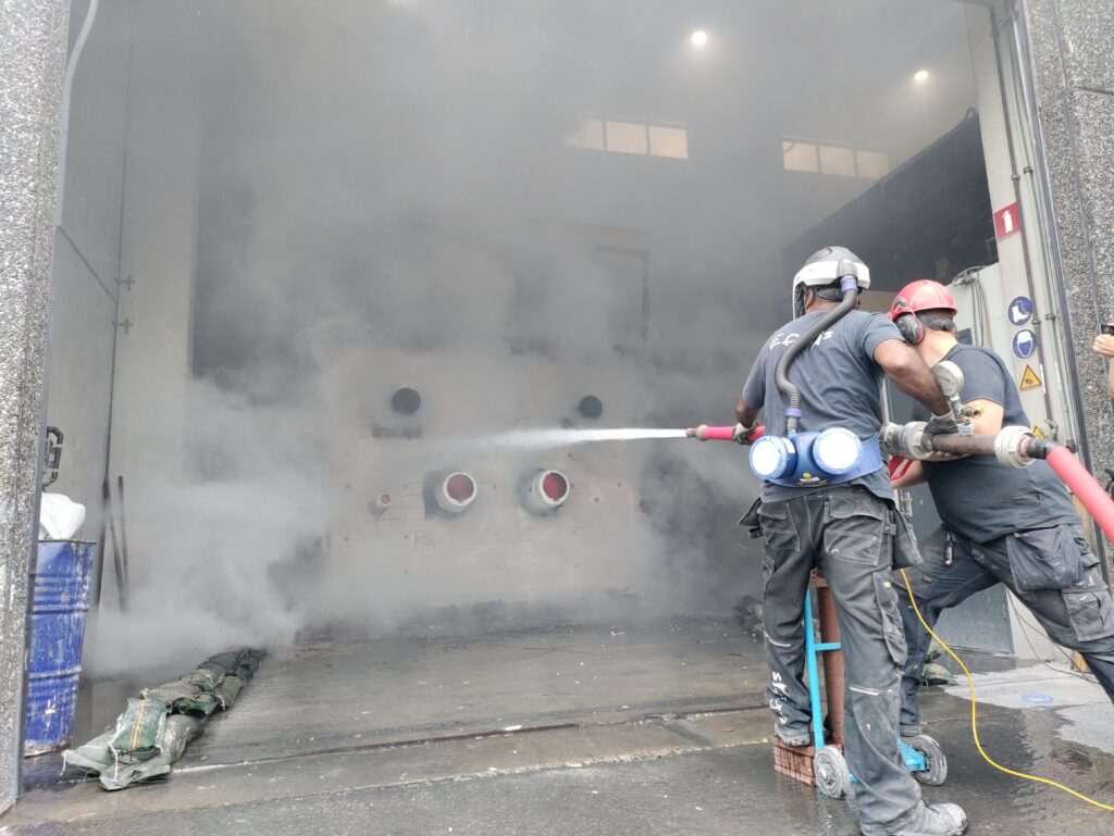 Hose Stream Test According To The ASTM E 2226B Standard